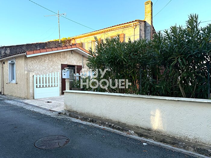 Maison à vendre - Saint-Estèphe - 5 pièces - 3 chambres