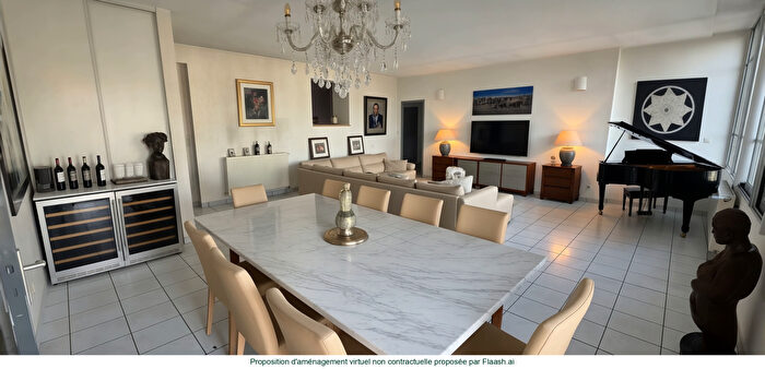 Appartement à vendre - Brive-la-Gaillarde, Centre-ville, Pont Cardinal, Champanatier - 6 pièces - 3 chambres