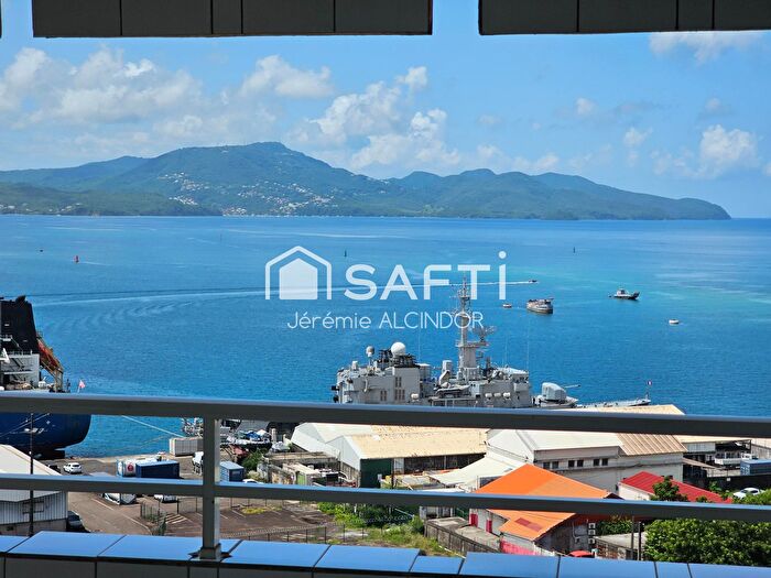 Appartement à vendre - Fort-de-France - 4 pièces - 3 chambres