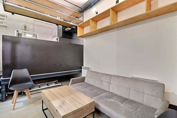 Appartement à louer - Jardin des Plantes, Paris ème arrondissement - 1 pièce