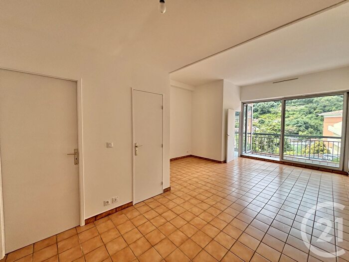 Menton, Haut Borrigo, Saint-Paul-Garavan, Vallée de Gorbio - Appartement 2 pièces à louer