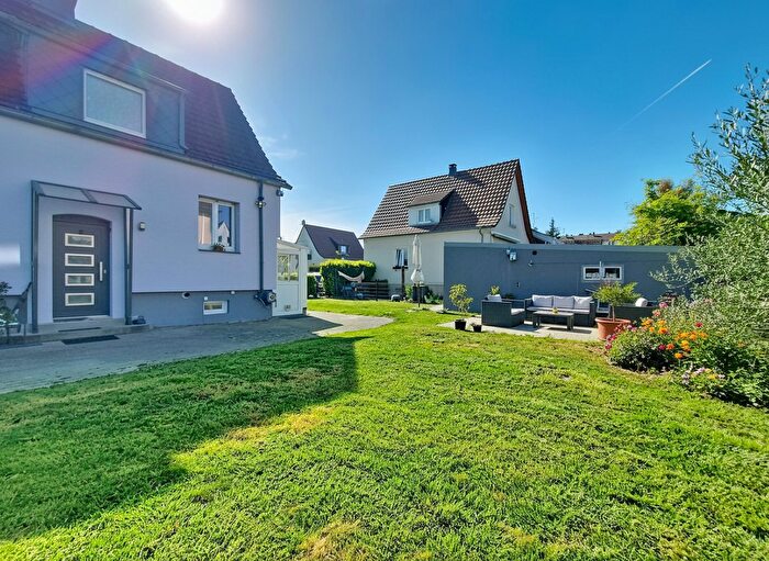 Mulhouse, Bourtzwiller : Maison 4 pièces à vendre