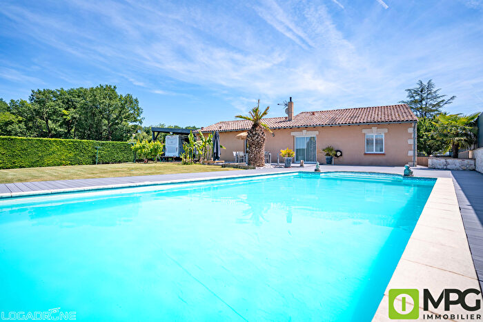 Villeneuve-sur-Lot, Zone rurale Nord - Maison 6 pièces à vendre