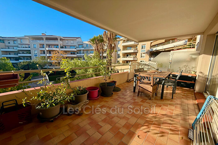 Appartement 3 pièces à vendre à Hyères, Centre-ville