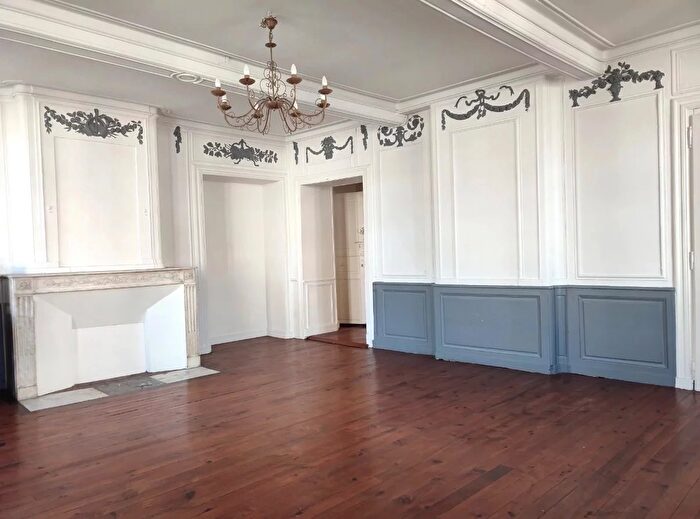 Pau, Centre-ville : Appartement 4 pièces à vendre