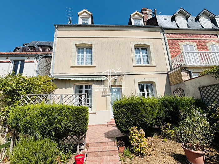 Trouville-sur-Mer, Aguesseau, Epines : Maison 7 pièces à vendre