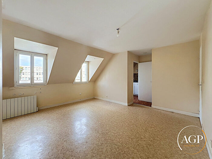 Orléans, Châtelet : Appartement 3 pièces à vendre
