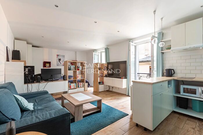 Appartement à vendre - Paris e , Batignolles, Cardinet - 2 pièces - 1 chambre