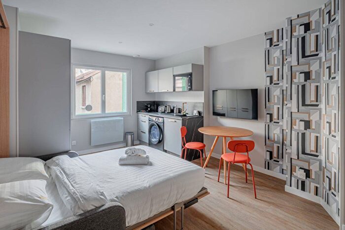 Appartement à louer - Allies-Clos dOr, Grenoble - 1 pièce