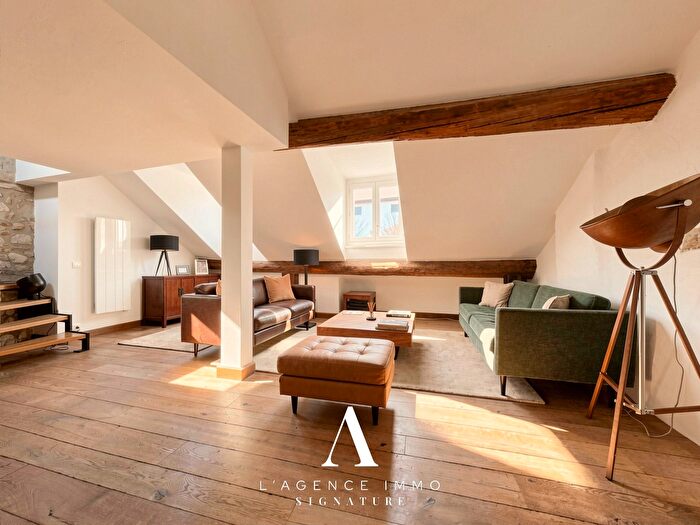 Annecy, Centre-ville, Vieille ville, Marquisats : Appartement 5 pièces à vendre