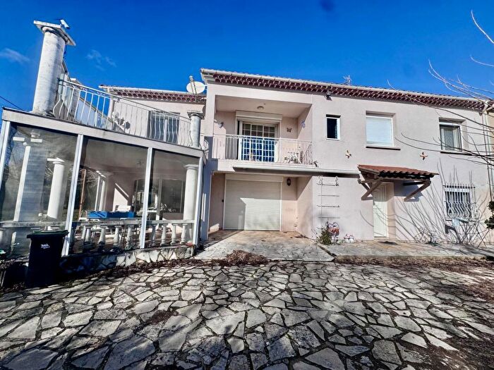 Maison à vendre - Saint-Christol-lès-Alès - 10 pièces - 4 chambres