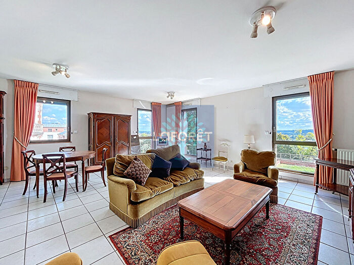 Appartement à louer - Blois, Centre-ville - 4 pièces - 3 chambres