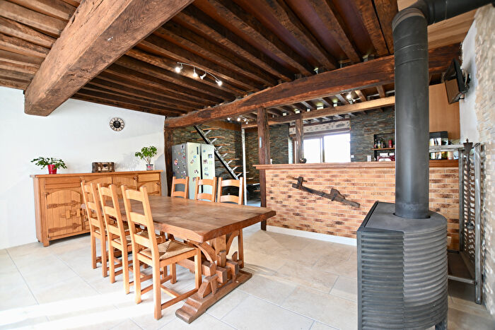 Maison à vendre - Bussières - 7 pièces - 4 chambres