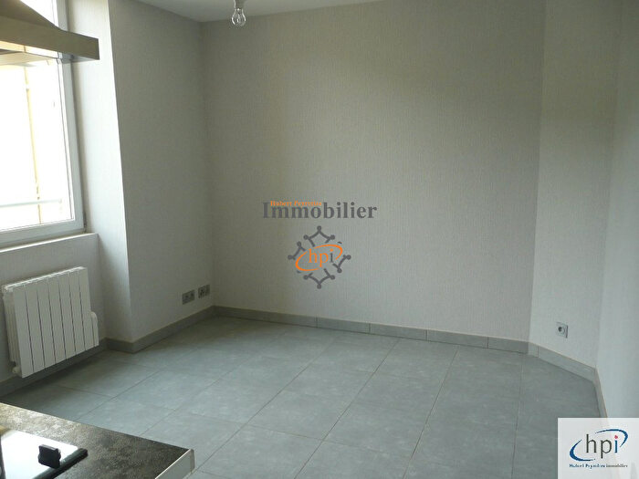 Appartement à louer - Saint-Affrique - 1 pièce - 1 chambre