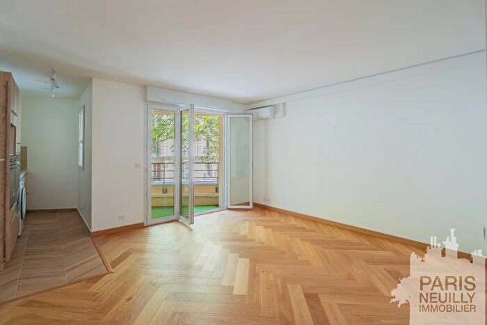 Appartement 2 pièces à Paris 17ème, Batignolles, Cardinet, à vendre