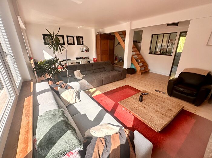 Appartement à vendre - Lille - 3 pièces - 2 chambres