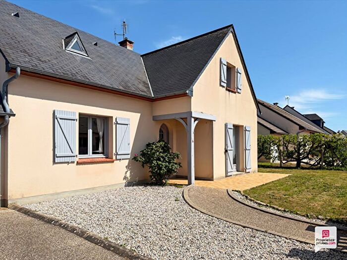 Maison 7 pièces à Sablé-sur-Sarthe, Rocade, Route de Mans, à vendre