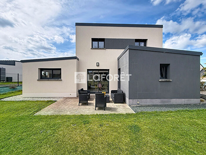 Maison 5 pièces à Saint-Georges-des-Groseillers, à vendre