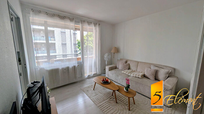 Appartement 2 pièces à Lyon 8ème, Monplaisir, à vendre