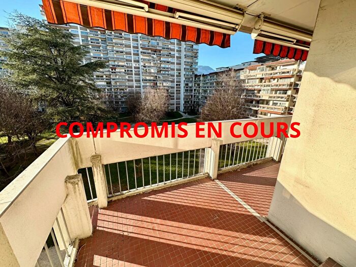 Appartement à vendre - Grenoble, Eaux-Claires, Mistral - 4 pièces - 2 chambres