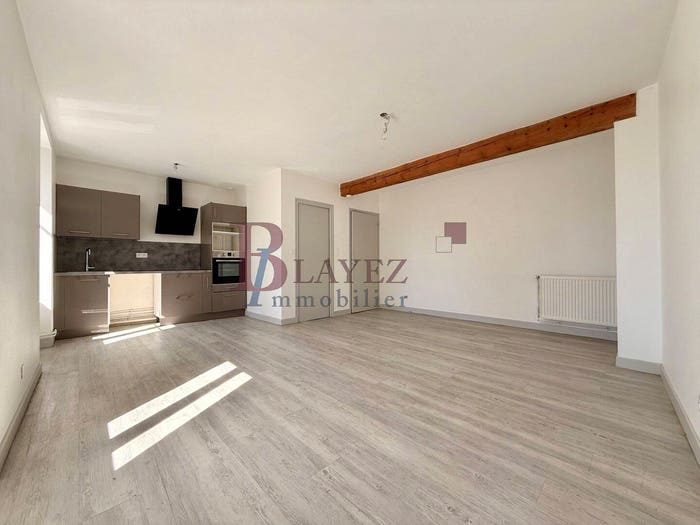 Appartement 4 pièces à louer - Sornac