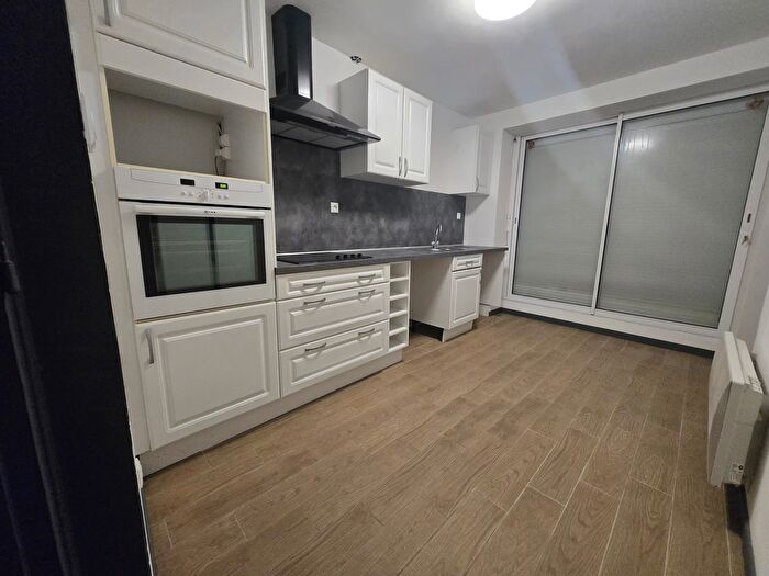 Maison à louer - Mirambeau - 3 chambres