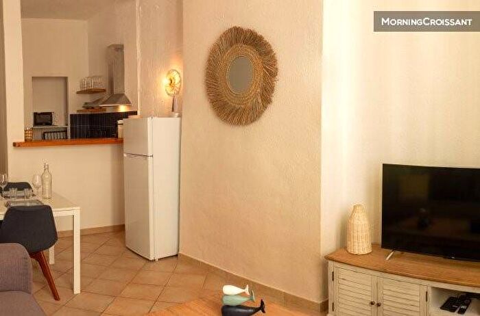 Appartement à louer - Magnanen-Teinturiers, Avignon - 2 pièces - 1 chambre