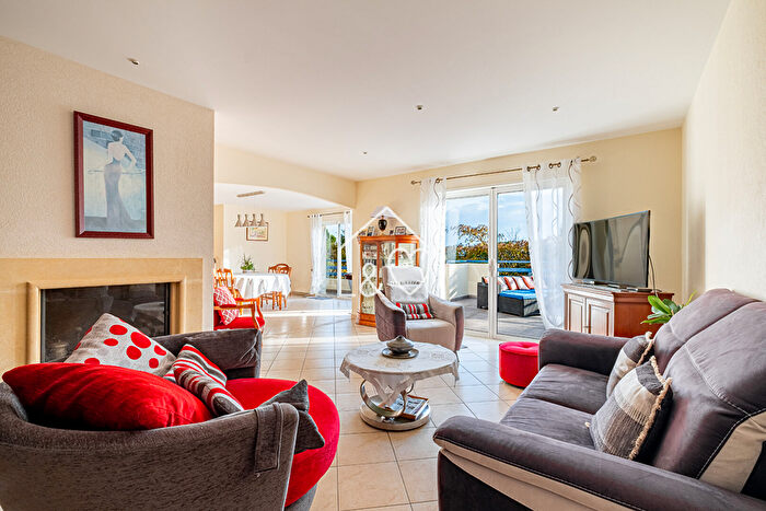 Maison à vendre - Les Moutiers-en-Retz - 5 pièces - 3 chambres