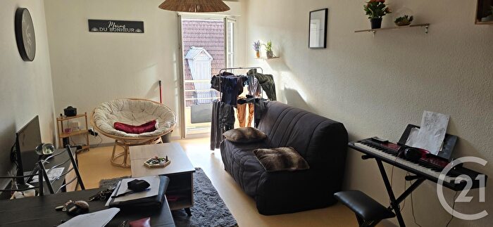 Appartement à vendre - Tarbes, Centre-ville - 2 pièces - 1 chambre