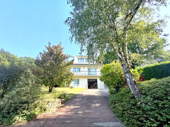 Maison à vendre - Vauhallan - 9 pièces - 5 chambres