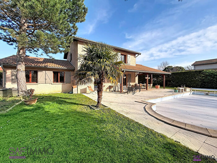 Maison à vendre - Chaponost - 5 pièces - 3 chambres