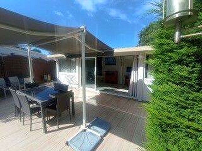 Maison à louer - Gujan-Mestras - 4 pièces - 3 chambres