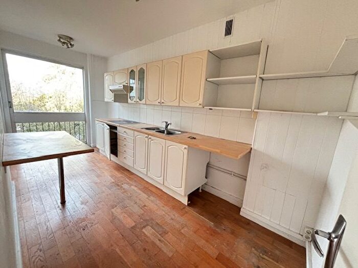 Appartement à louer - Fontenay-le-Fleury - 1 pièce