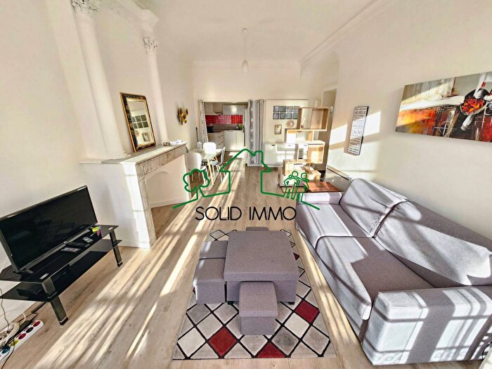 Appartement à louer - Centre Ville, Aubenas - 3 pièces - 2 chambres