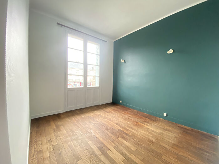 Appartement à louer - Saumur, Entre les Ponts - 2 pièces - 1 chambre