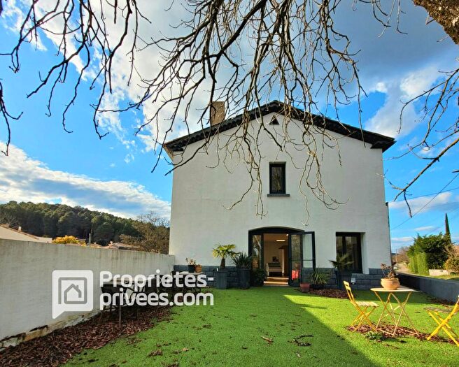 Maison à vendre - Saint-Paul-le-Jeune - 9 pièces - 2 chambres