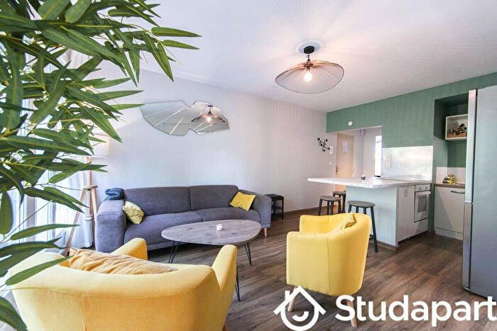 Montjoyeux, Tours : Appartement 1 pièce à louer