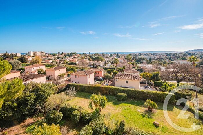 Appartement à vendre - Antibes, Antibes-les-Pins, Trianon, Le Fournel, Peyregoue - 4 pièces - 3 chambres