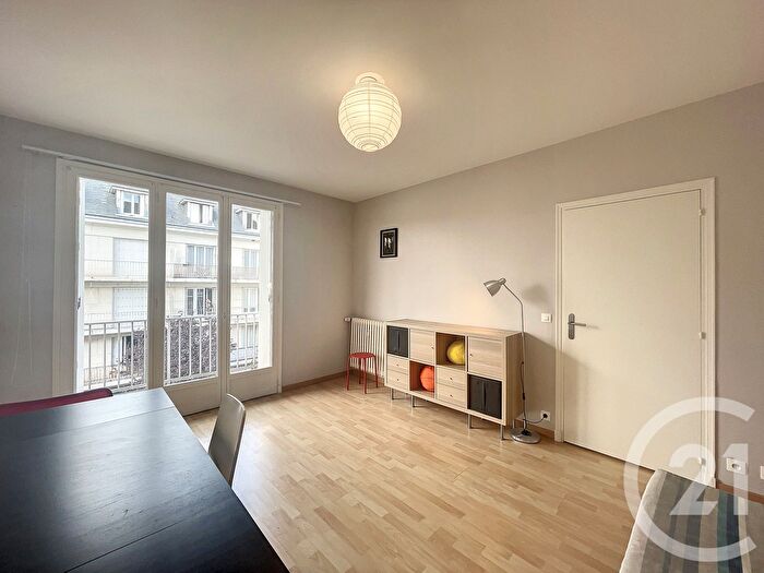 Tours, Lakanal, Strasbourg - Appartement 2 pièces à vendre