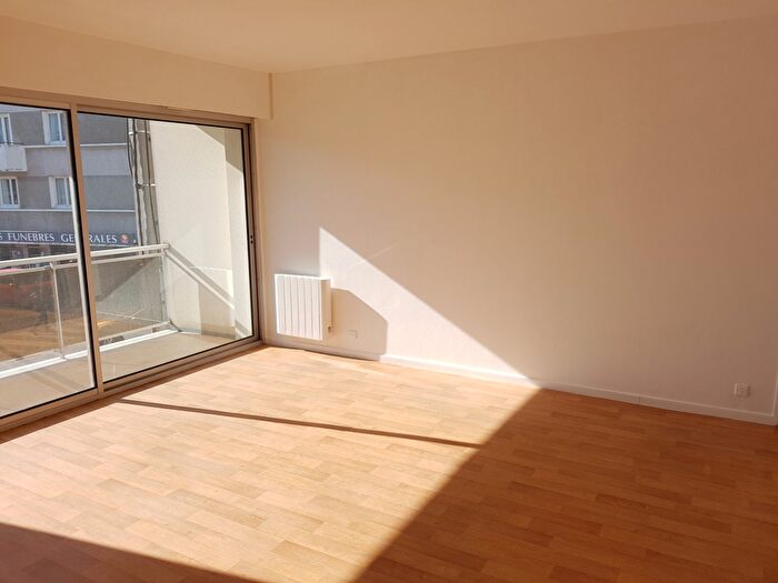 Goussainville, Centre-ville, Renaissance : Appartement 1 pièce à louer