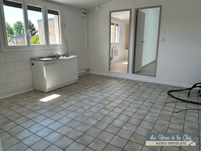 Appartement à louer - Thiberville - 2 pièces - 1 chambre