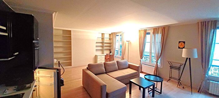 Appartement à louer - Raspail-Montparnasse, Paris ème arrondissement - 2 pièces - 1 chambre