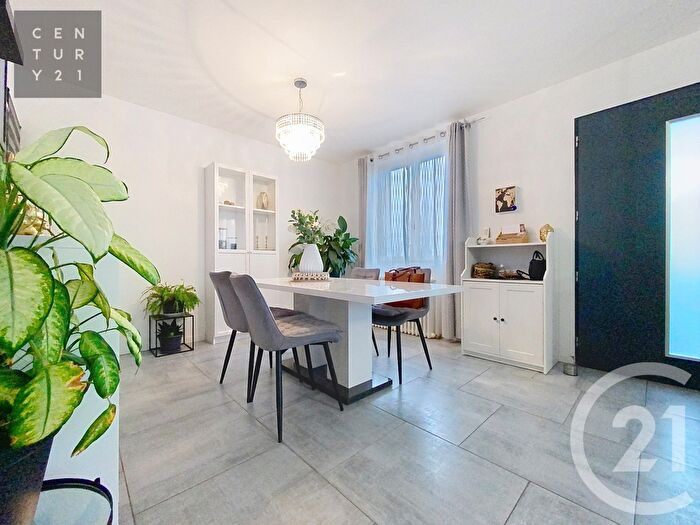 Maison à vendre - Saint-André-les-Vergers - 4 pièces - 2 chambres