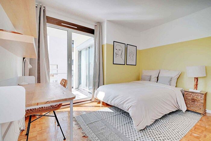 Appartement 1 pièce à louer - Pressensé-Rives de Seine, Puteaux