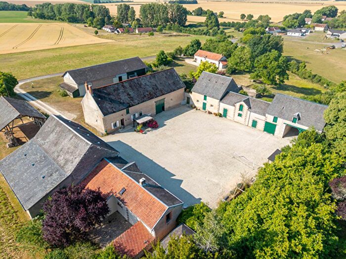 Maison à vendre - Lissay-Lochy - 7 pièces - 10 chambres