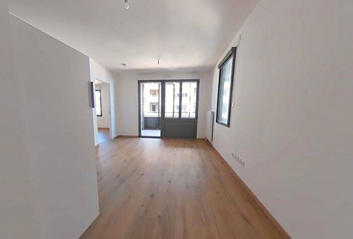 Appartement à louer - Sainte Anne, La Riche - 2 pièces - 1 chambre