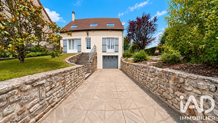 Maison 6 pièces à vendre à Commeny