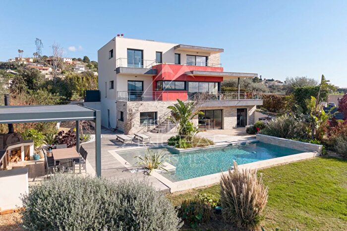 Maison à vendre - Nice - 6 pièces - 7 chambres