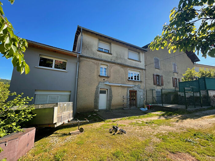 Maison 5 pièces à Dambelin, à vendre