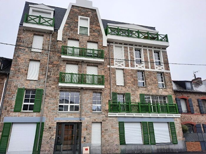 Appartement 2 pièces à louer à Dinard, Saint-Enogat, Port Blanc, Pointe de la Roche Pelée